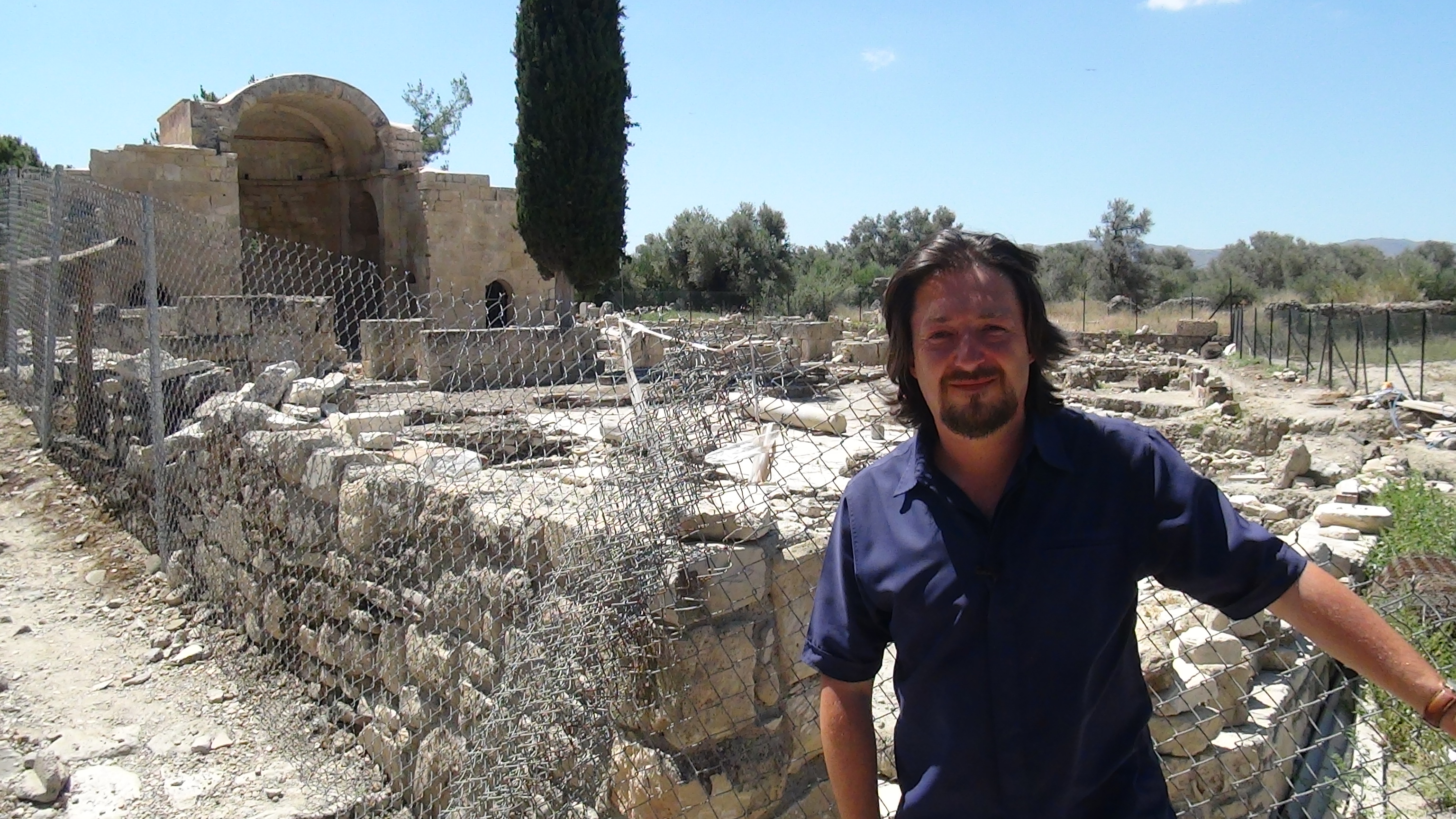 Researching Titus 1: 5 on Crete | Simon Peter Sutherland