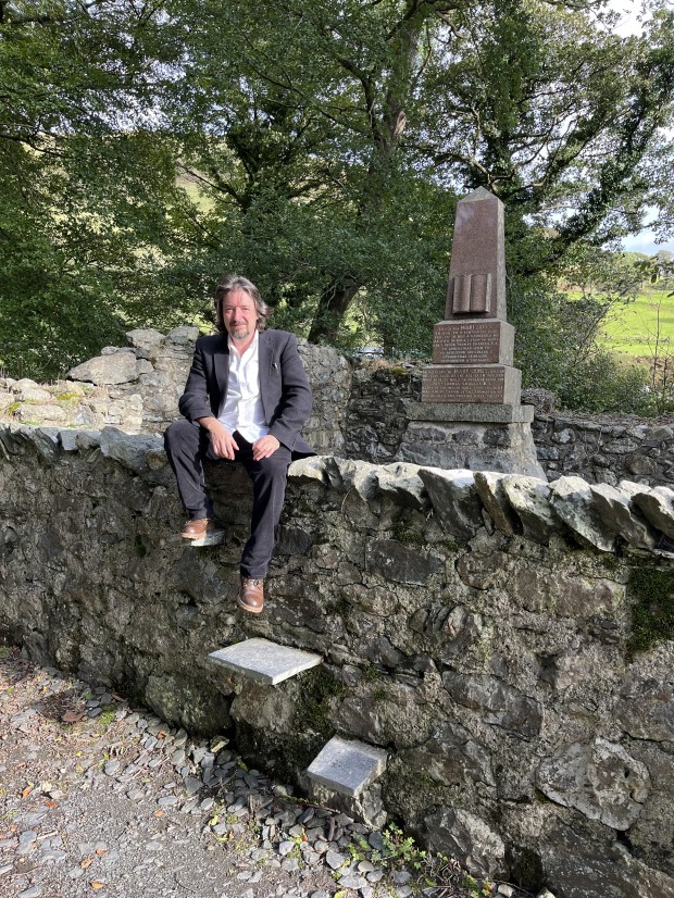 Visiting the home of Mary Jones | Simon Peter Sutherland